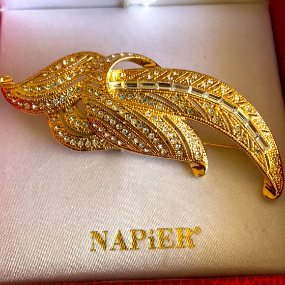 Napier | Jewelry | Vintage Napier Pin | Poshmark